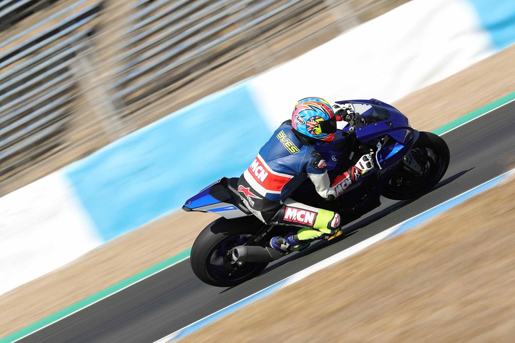 YAMAHA R1 (2020 - 2024) Review