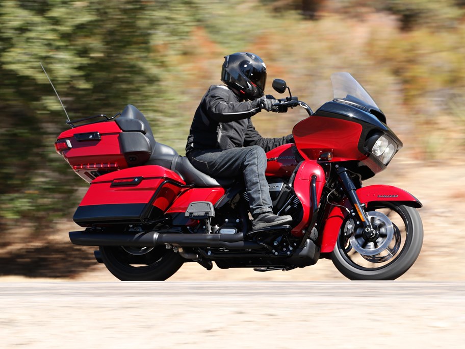 HARLEY-DAVIDSON ROAD GLIDE (2020 - on) Review