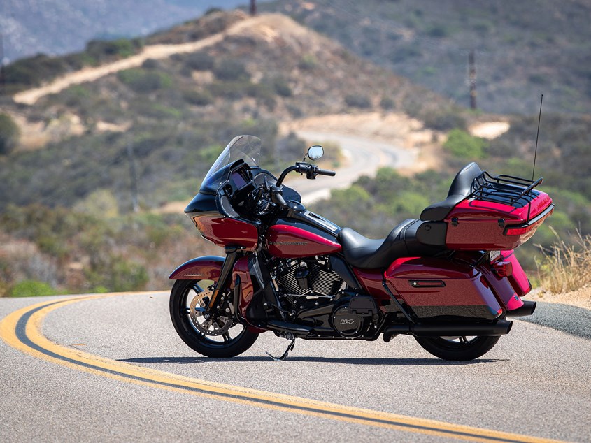 HARLEY-DAVIDSON ROAD GLIDE (2020 - on) Review