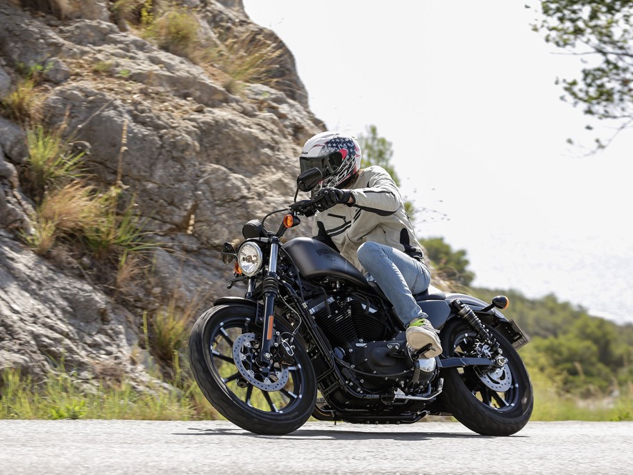 Harley-Davidson Sportster 883 Iron (2015-2021) review