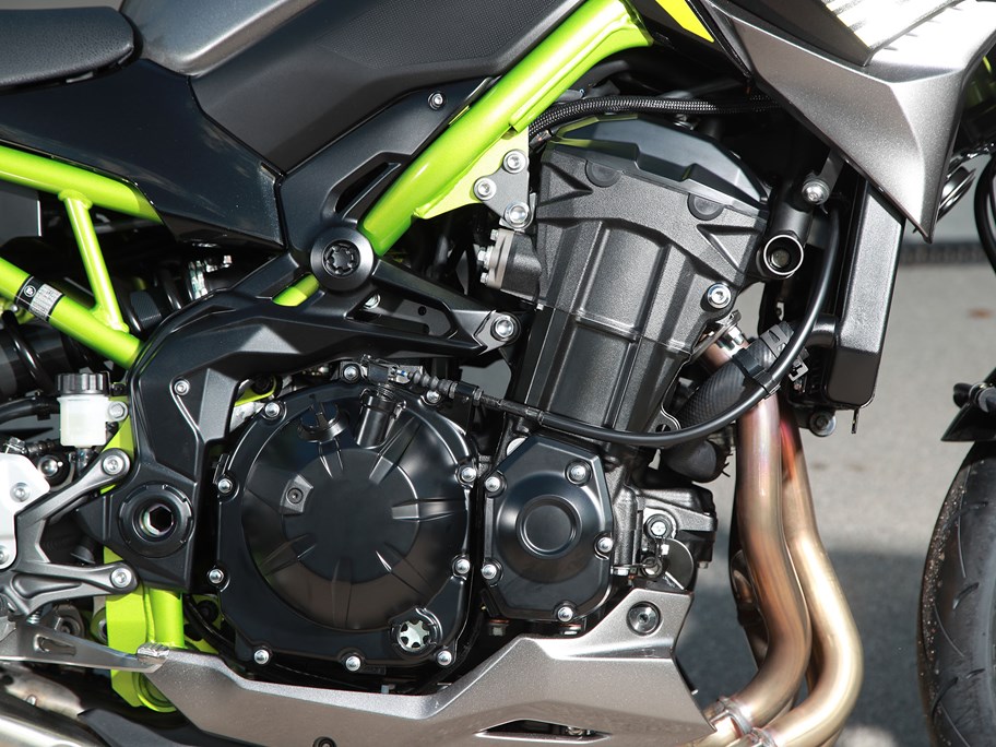 2020-2024 Kawasaki Z900 review: a fast, fun, reliable naked