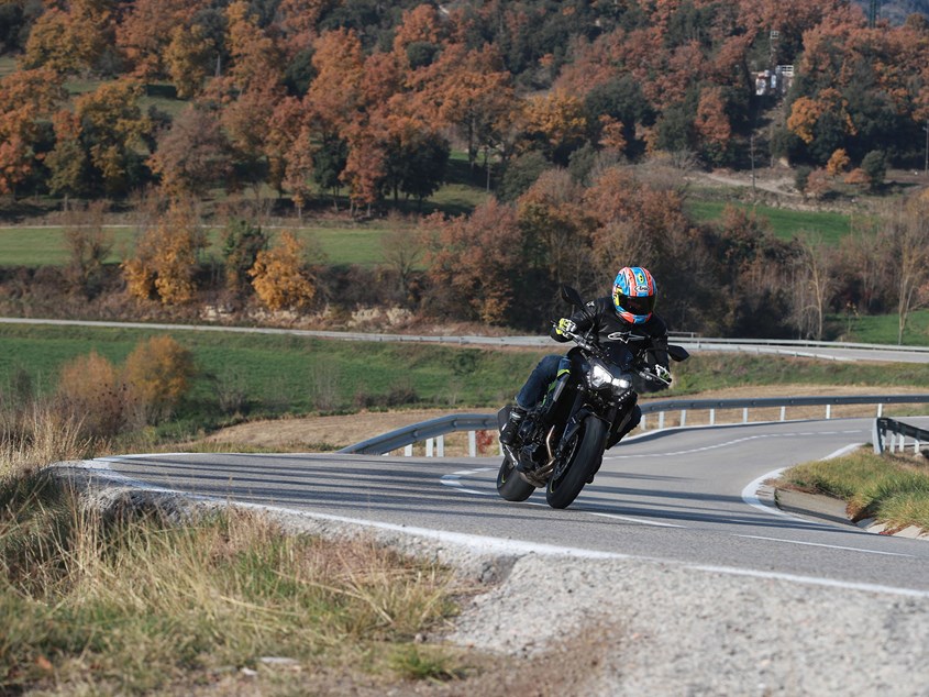 2020-2024 Kawasaki Z900 review: a fast, fun, reliable naked