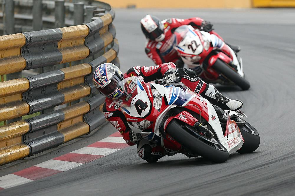 McGuinness and Cummins to remain with Honda Racing for 2016