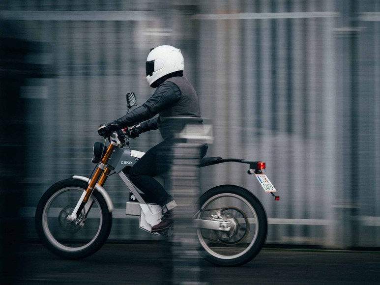 CAKE KALK (2019 - on) Review