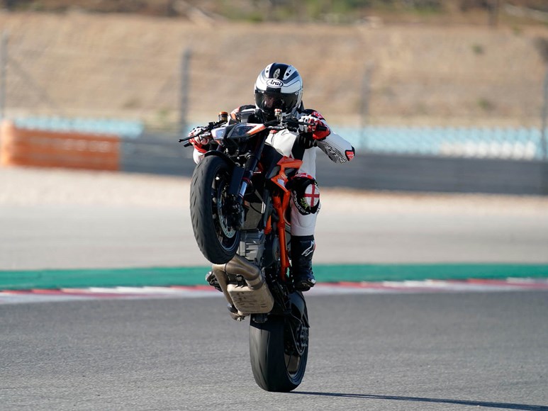 KTM 1290 SUPERDUKE R (2020 - 2023) Review