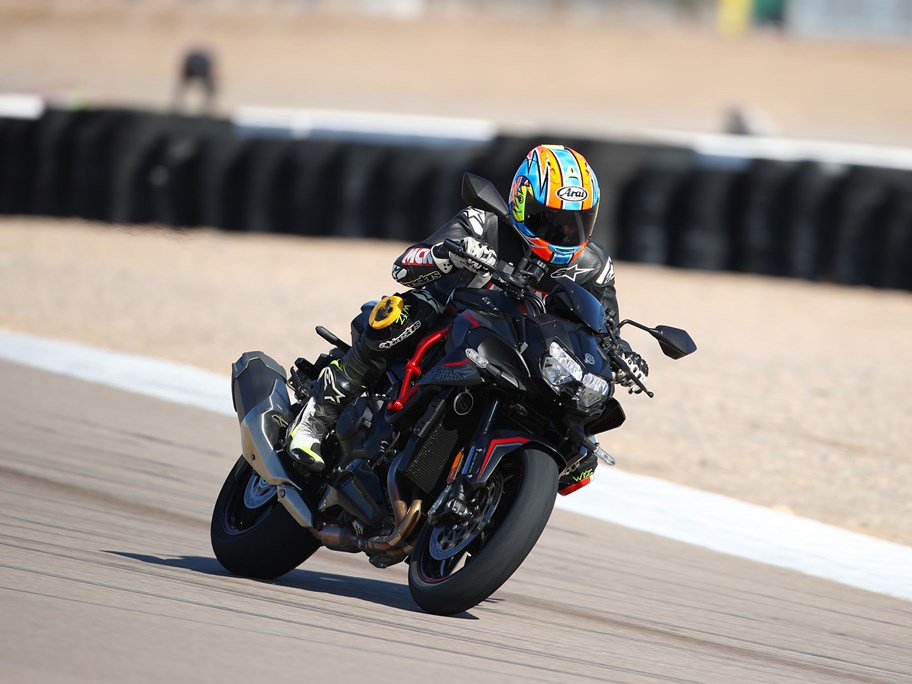 KAWASAKI Z H2 (2020 - on) Review