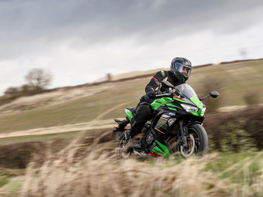 KAWASAKI NINJA 650 (2020 - on) Review