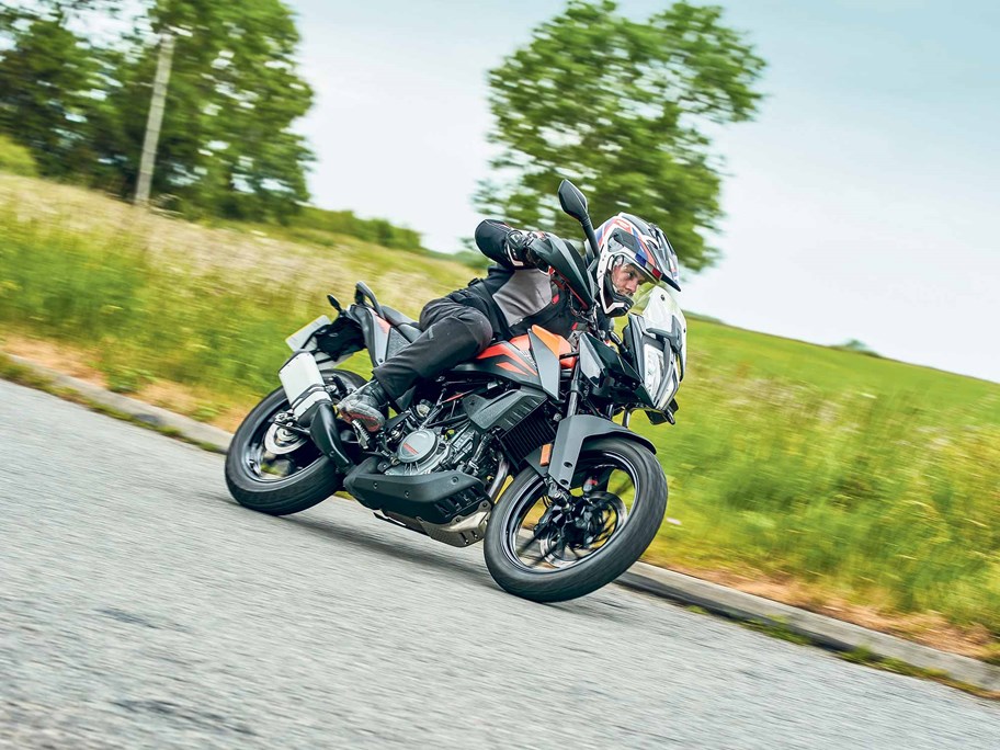 KTM 390 ADVENTURE (2020 - on) Review