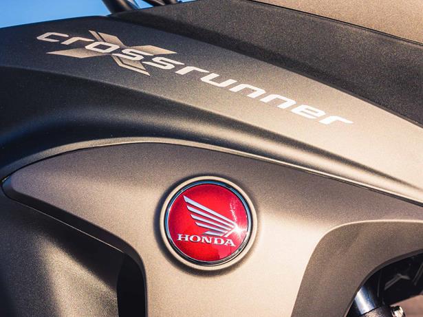 HONDA VFR800X CROSSRUNNER (2015-2021)