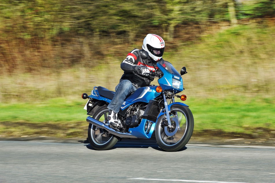 Yamaha RD125LC restoration
