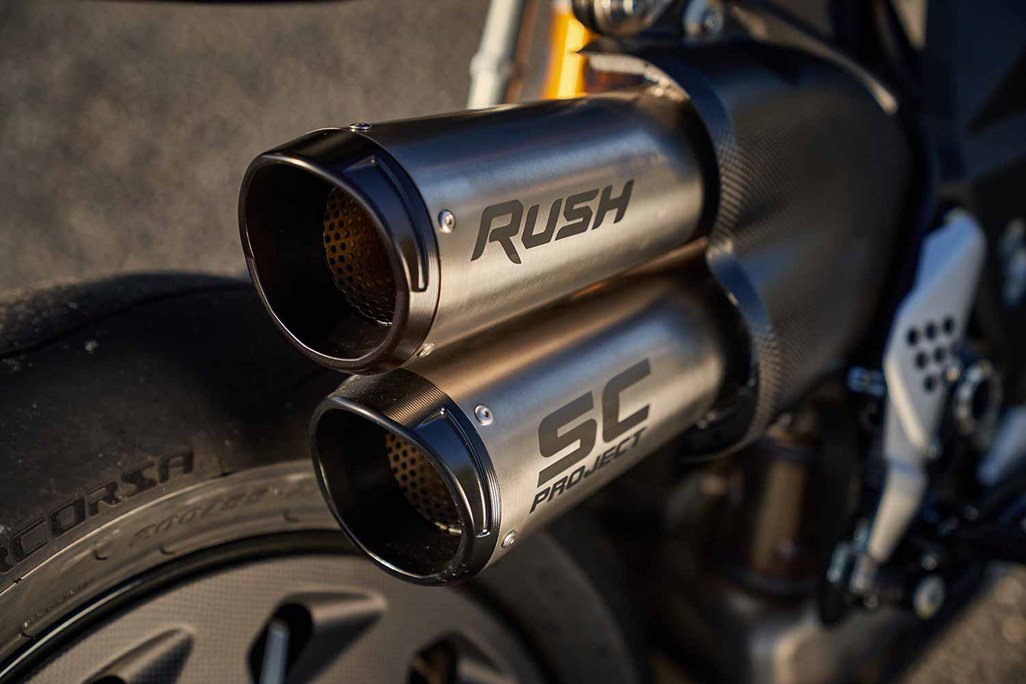 MV-AGUSTA RUSH 1000 (2020 - on) Review