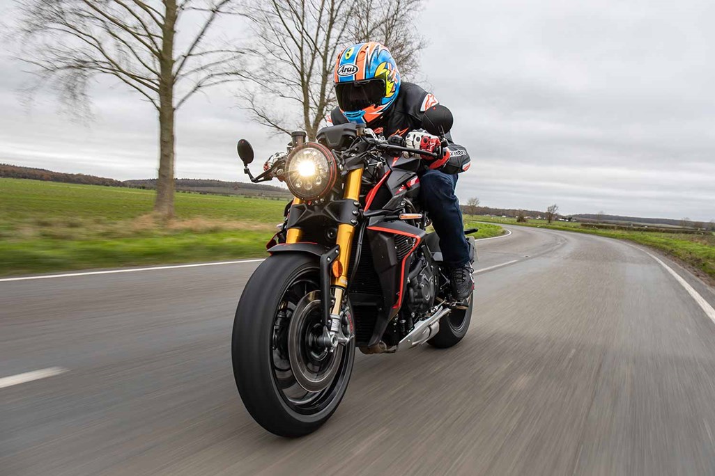 MV-AGUSTA RUSH 1000 (2020 - on) Review