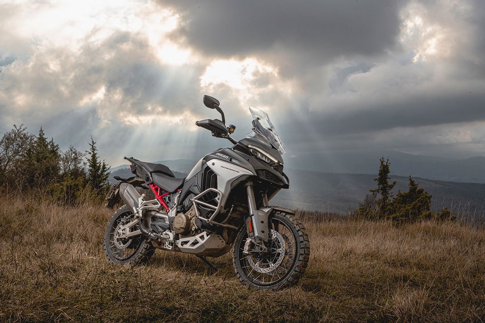 2021-2024 Ducati Multistrada V4S Review | Performance & Spec