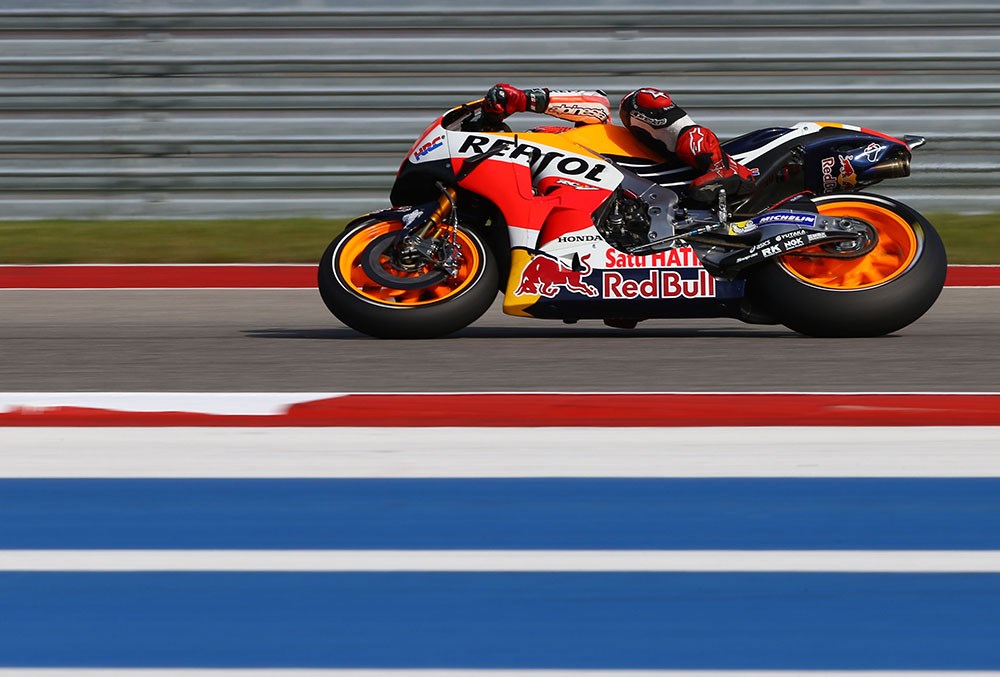 Marquez dominates on opening day in Texas