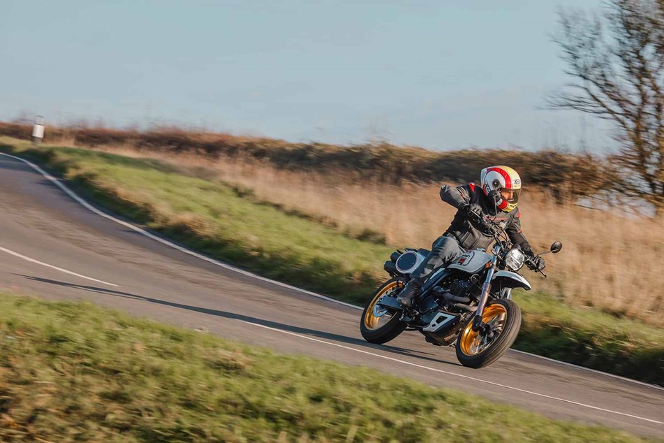 MASH X-RIDE CLASSIC 650 (2020 - on) Review