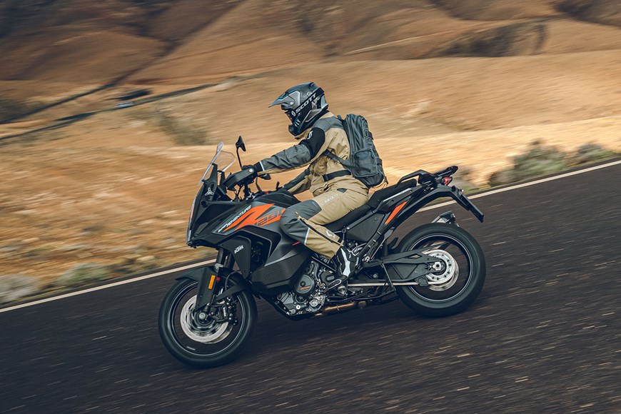 KTM 1290 SUPER ADVENTURE S (2021 - on) Review