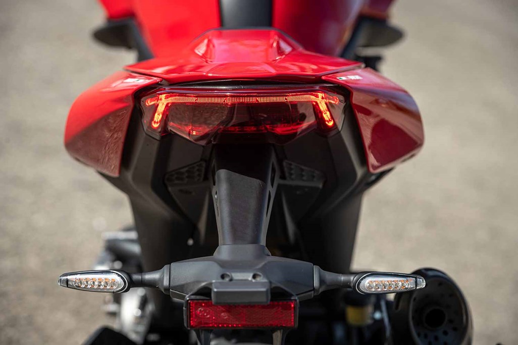 2021 Ducati Monster review | Classic naked bike reimagined