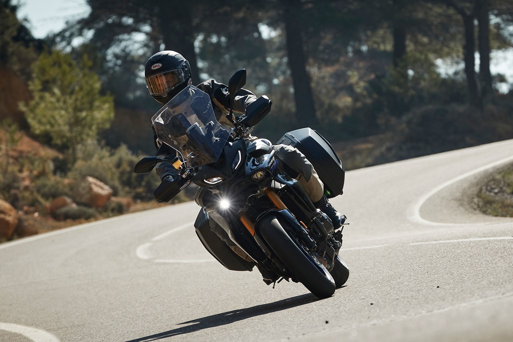 YAMAHA TRACER 9 (2021 - on) Review