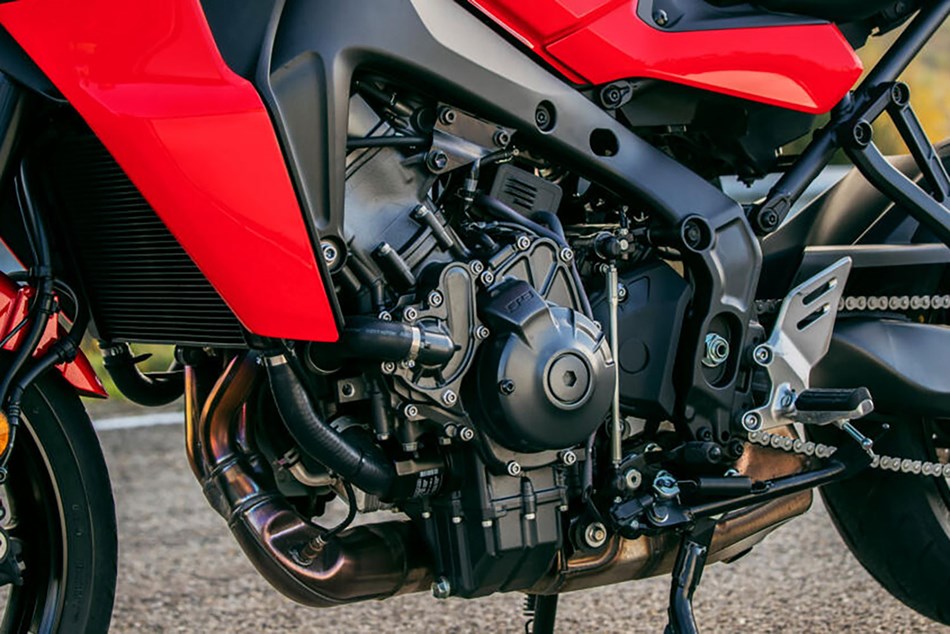 YAMAHA TRACER 9 (2021 - on) Review