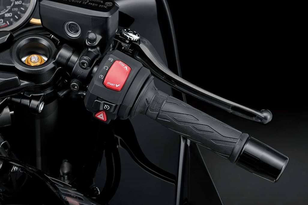 2021 Suzuki Hayabusa review: third gen hyperbike impresses