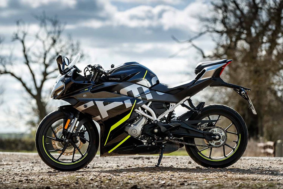 CF MOTO 300SR (2021 - on) Review