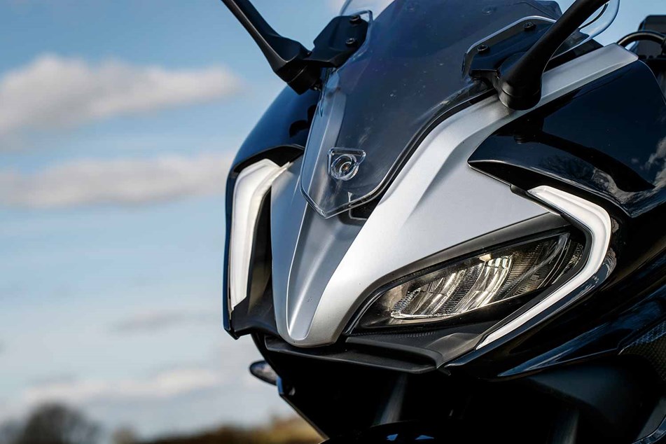 CF MOTO 300SR (2021 - on) Review