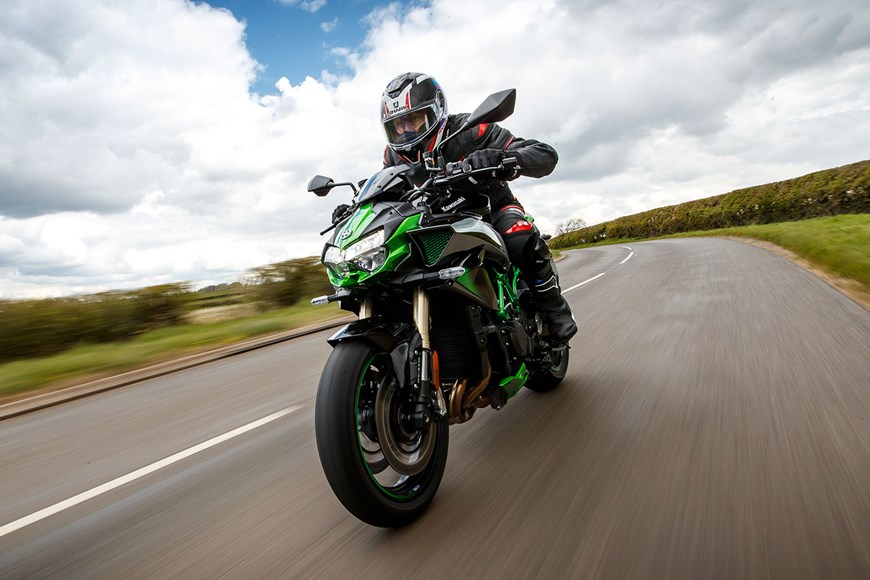 KAWASAKI Z H2 SE (2021 - on) Review