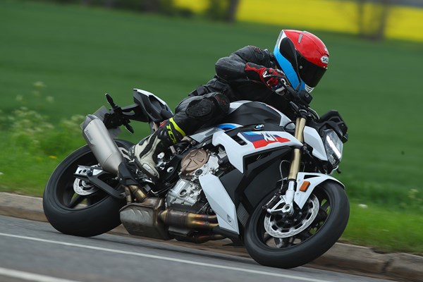 2021-2024 BMW S1000R review: super naked based S1000RR