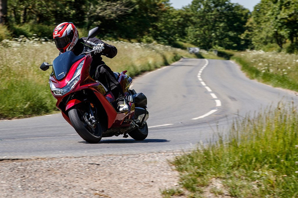 HONDA PCX 125 (2021 - on) Review