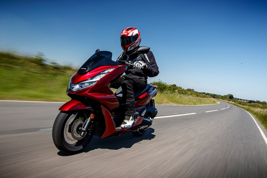 HONDA PCX 125 (2021 - on) Review