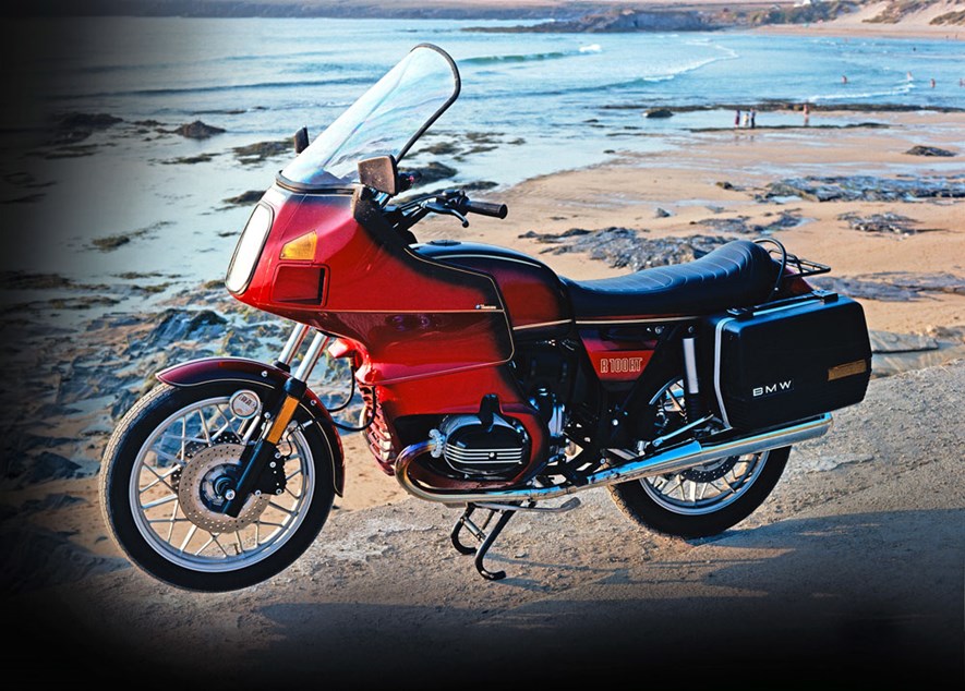 Why we love the BMW R100RT