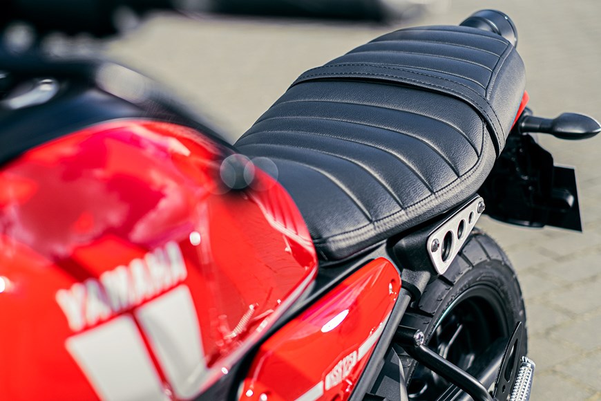 2021-on Yamaha XSR125 review: Retro big bike feel and poise