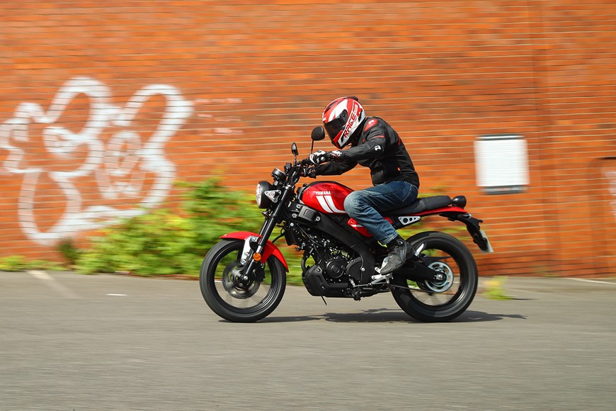 2021-on Yamaha XSR125 review: Retro big bike feel and poise