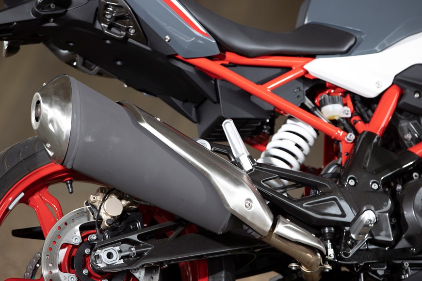 BMW G310R review 2021-on | A2 roadster gets subtle makeover