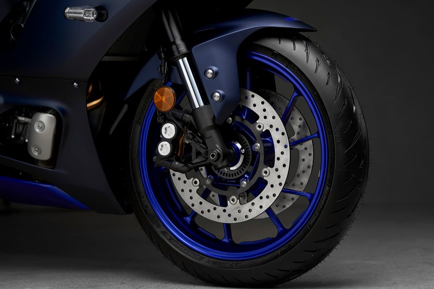 2022 Yamaha R7 review - likeable middleweight sportsbike