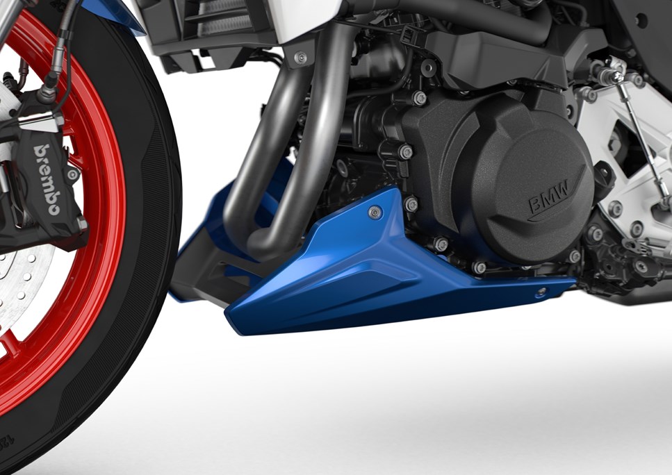 2020-on BMW F900R Review: F900R gets racy for 2025