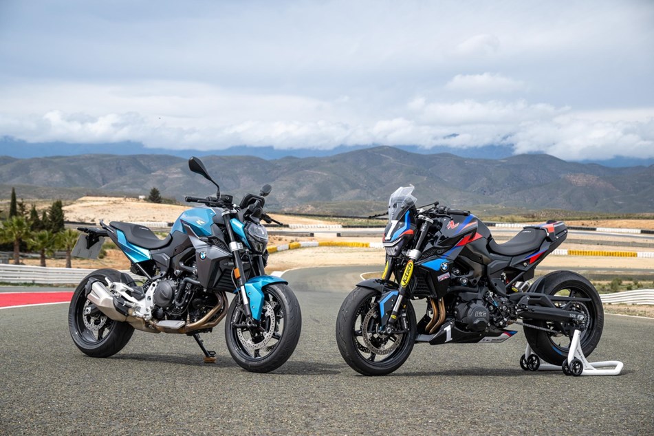 2020-on BMW F900R Review: F900R gets racy for 2025