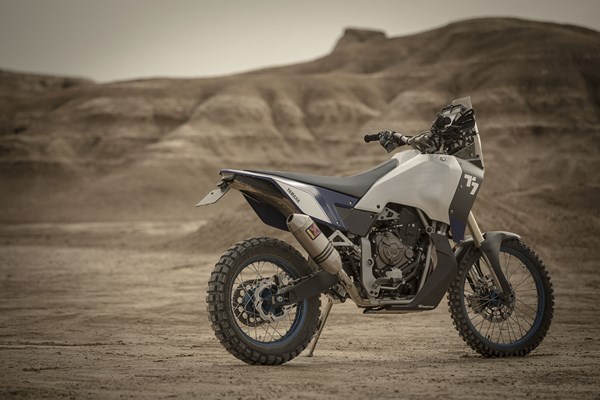 MILAN SHOW: Yamaha T7 concept is world's maddest MT-07