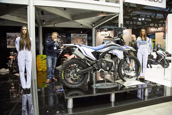 MILAN SHOW: Mondial's plan for 2017