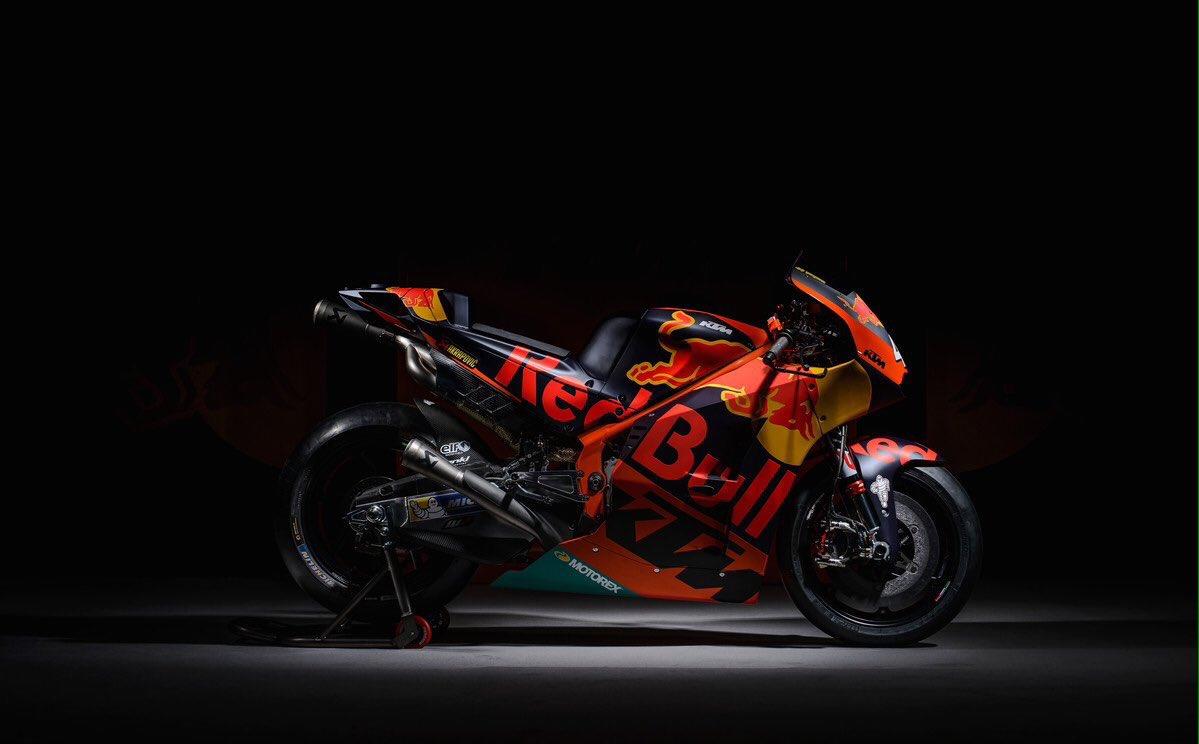 MotoGP: Smith and Espargaró reveal KTM contender