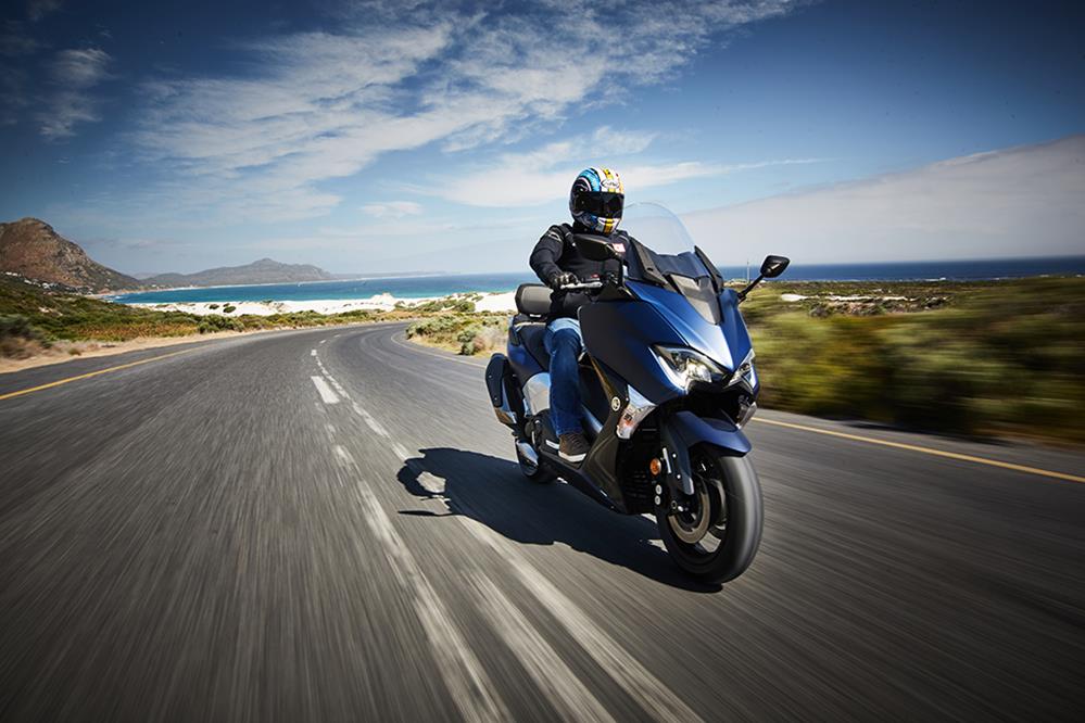 2017 scooter of the year: Yamaha TMAX DX