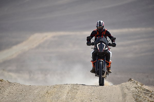 KTM 1290 Super Adventure R lives up to the promise