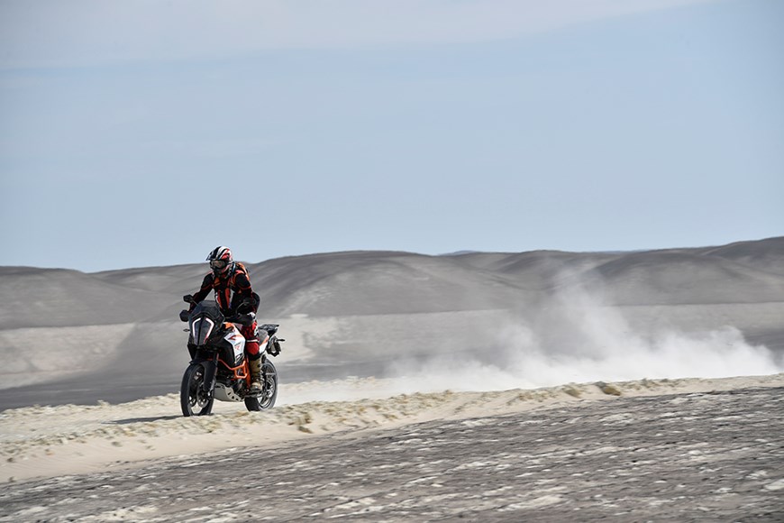 KTM 1290 Super Adventure R lives up to the promise