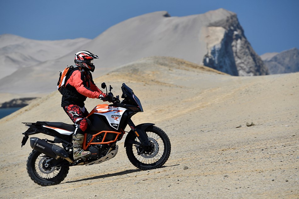 KTM 1290 Super Adventure R lives up to the promise