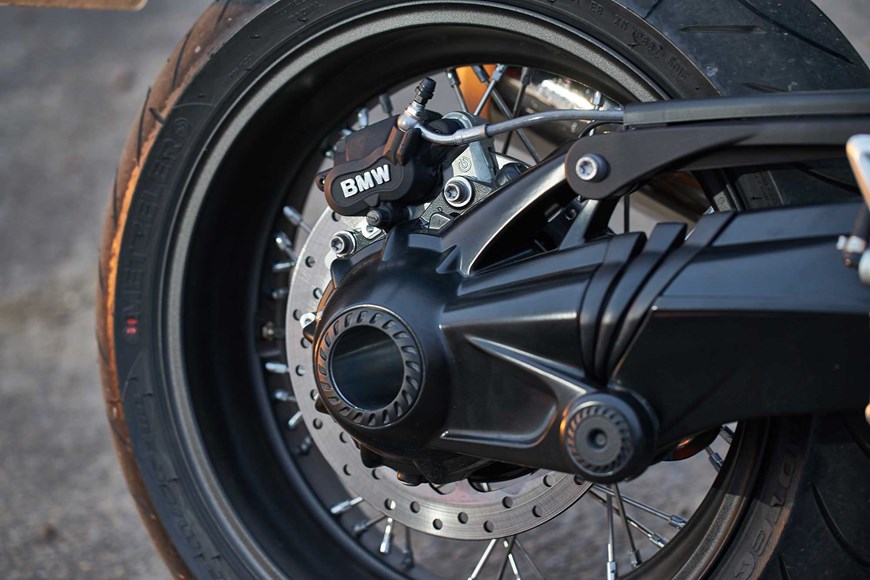 UK exclusive! BMW R NineT Racer first ride