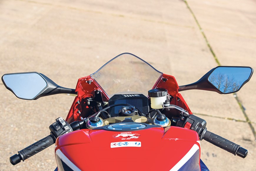 Gallery: Honda Fireblade SP old v new