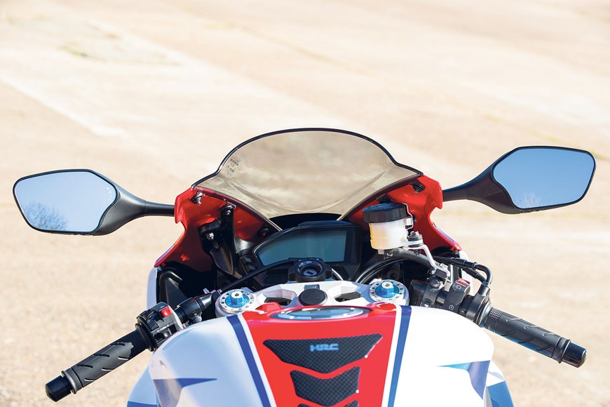 Gallery: Honda Fireblade SP old v new