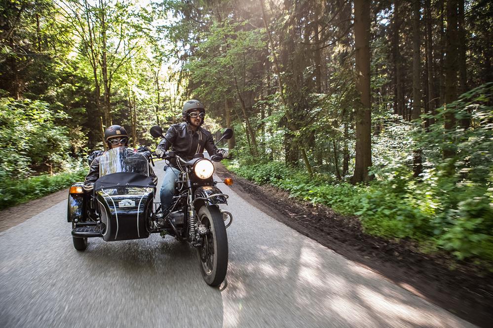 How to ride a sidecar