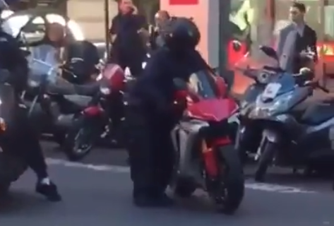 Vigilantes aim to tackle motorcycle crime