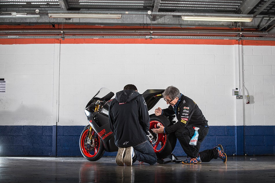 Gallery: Two-stroke heaven - the Suter MMX500